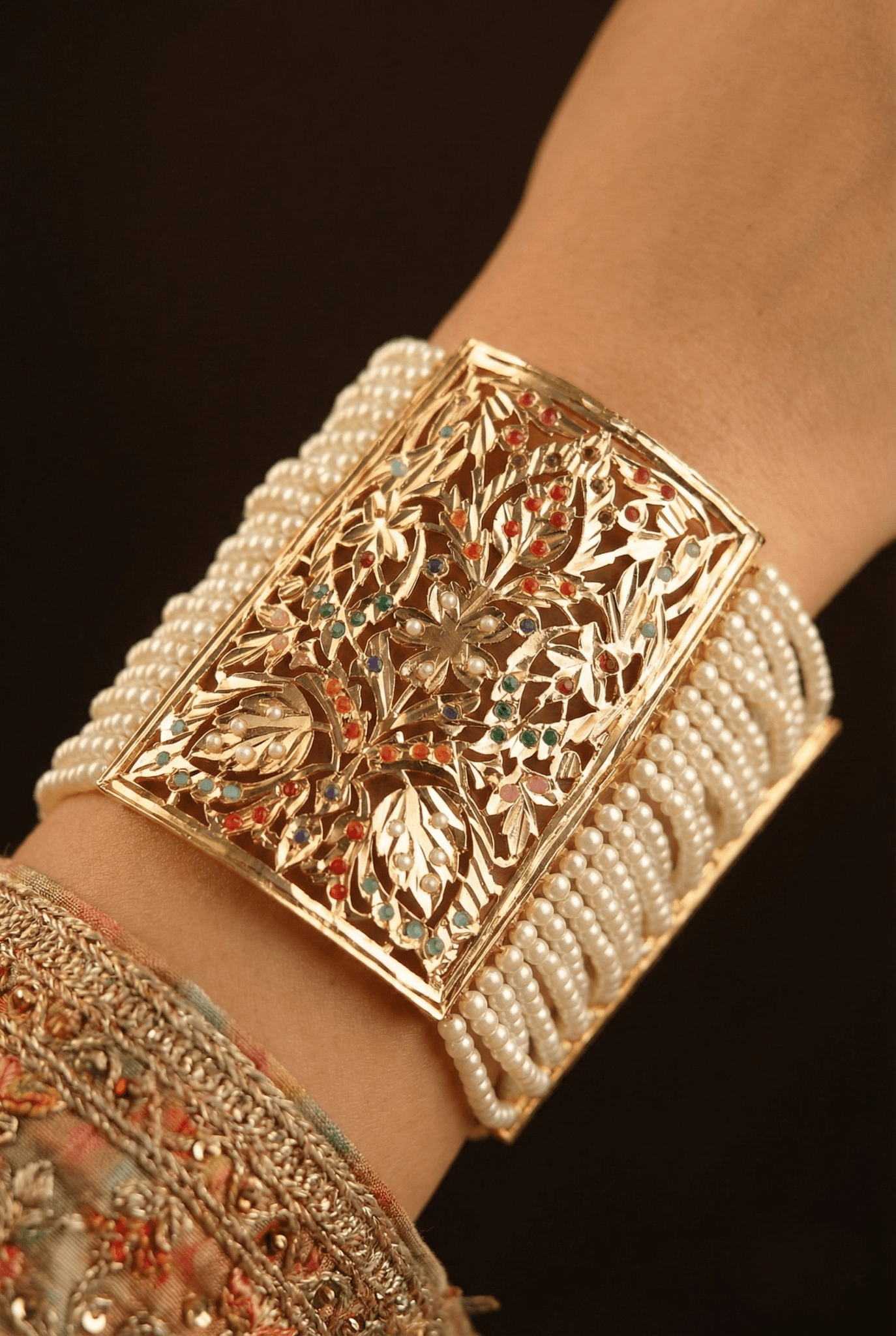 Hyderabadi Traditional Look Kalai - RS ZEVARS